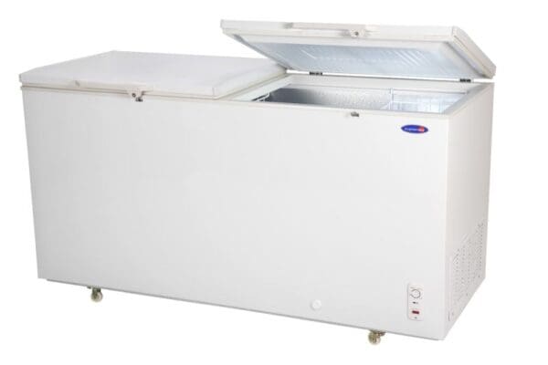 Fujidenzo 18 Cu. Ft. Chest Freezer FC-18ADF2 | EMCOR